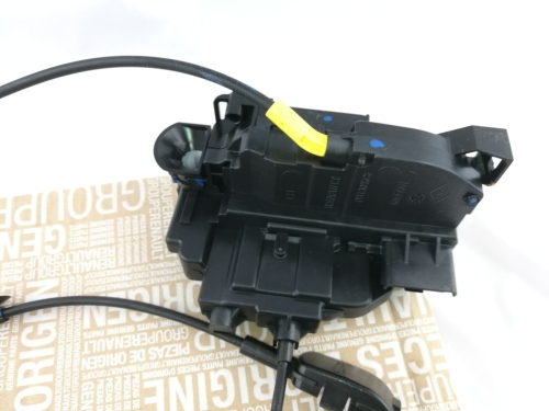 ZAMEK DRZWI RENAULT KANGOO II LEWY PRZÓD 8200497579 ORYGINAŁ Oryginalne ...